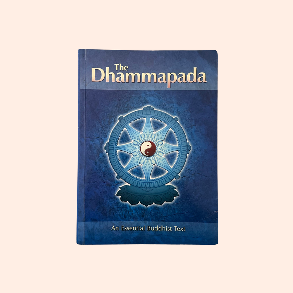 The Dhammapada / An Essential Buddhist Text | Paperback | Unknown – Lunar Relics